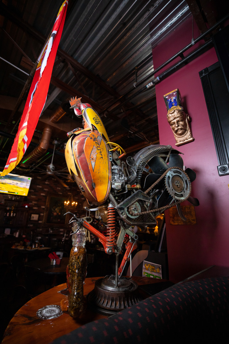 Scottsdale bar and restaurant - The Rooster Tavern